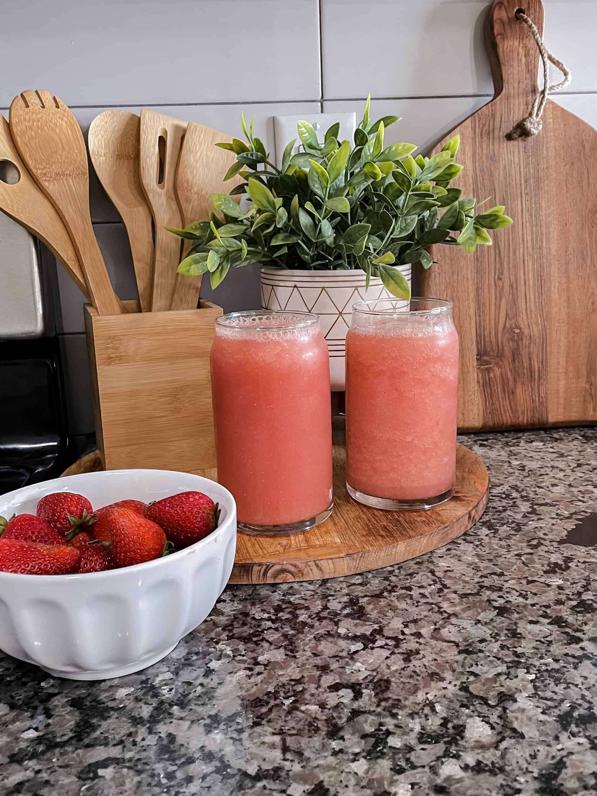 The Best Frozen Rose Wine Recipe for Summer - Sunday Mimosas